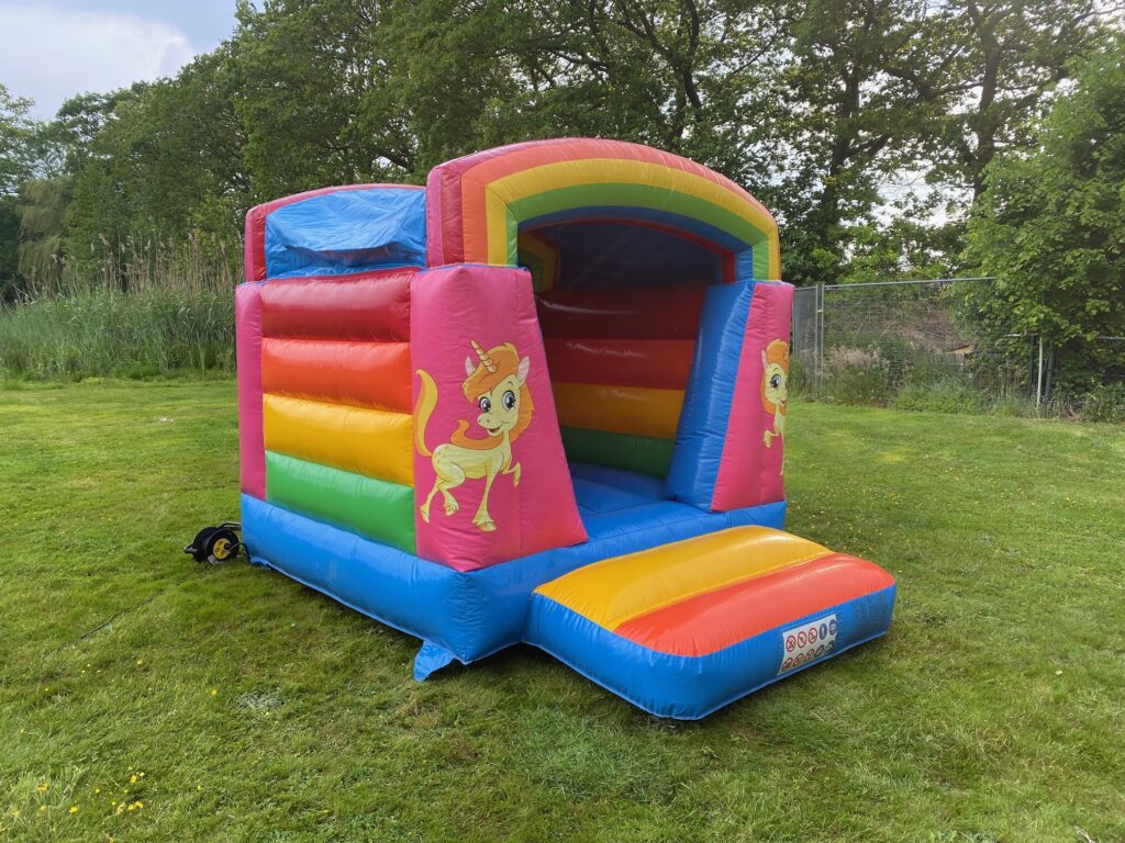 Mini Unicorn | Tommies Springkussens | Uden en Veghel